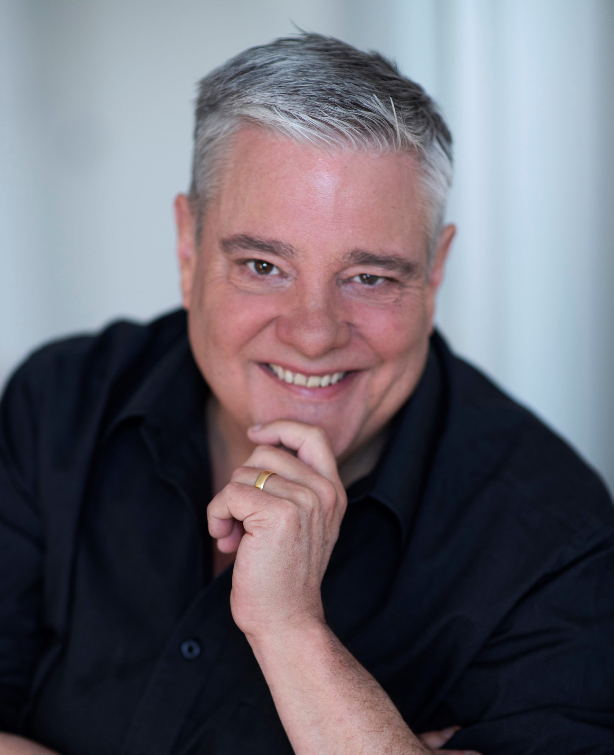 Mikey Robins - Celebrity Speakers